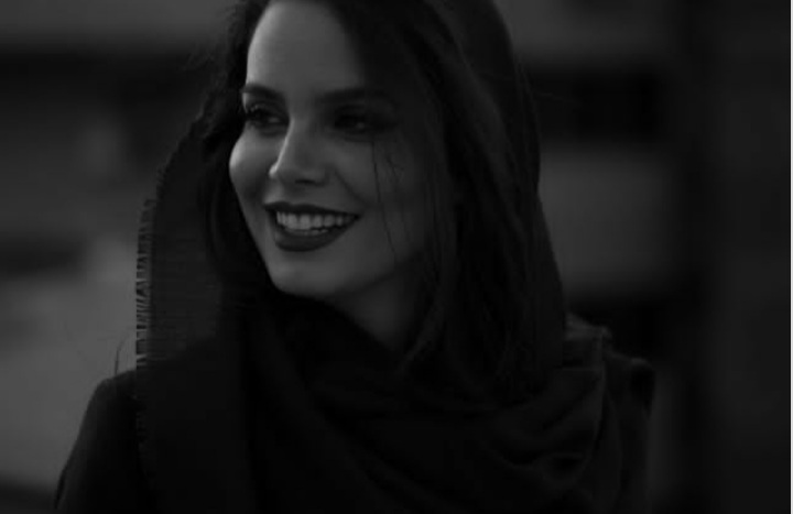 بیوگرافی آزاده مهدی‌زاده بازیگر نقش سیمین در سریال گردن زنی